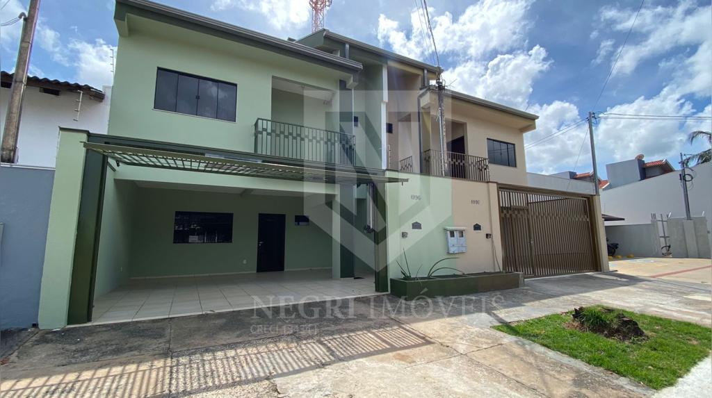 Aluga-se Sobrado ( Centro)